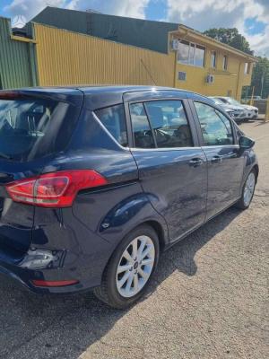 Blue Ford B-Max 2016 in Taurage, with an engine capacity of 1.50 L and mileage of 244 thousand km for 4700 €, photo 4 on AUTOMOTO.COM.LV