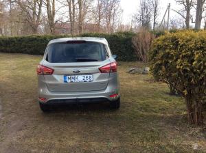 Brown Ford B-Max 2013 in Kelme, with an engine capacity of 1.00 L and mileage of 154 thousand km for 3400 €, photo 9 on AUTOMOTO.COM.LV