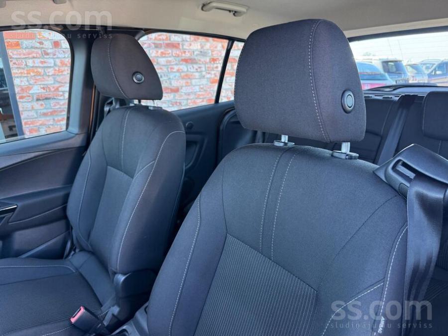 Brūns Ford B-Max 2016 Talsi, ar dzinēja tilpumu 1.50 L un nobraukumu 179 tūkst. km par 7700 €, foto 18 vietnē AUTOMOTO.COM.LV