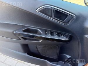 Brūns Ford B-Max 2016 Talsi, ar dzinēja tilpumu 1.50 L un nobraukumu 179 tūkst. km par 7700 €, foto 19 vietnē AUTOMOTO.COM.LV