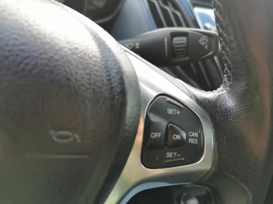 Brown Ford B-Max 2012 in Kuldiga, with an engine capacity of 1.50 L and mileage of 212 thousand km for 4800 €, photo 19 on AUTOMOTO.COM.LV