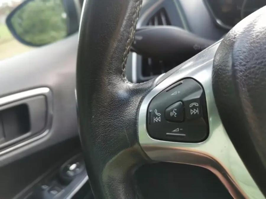 Brown Ford B-Max 2012 in Kuldiga, with an engine capacity of 1.50 L and mileage of 212 thousand km for 4800 €, photo 20 on AUTOMOTO.COM.LV