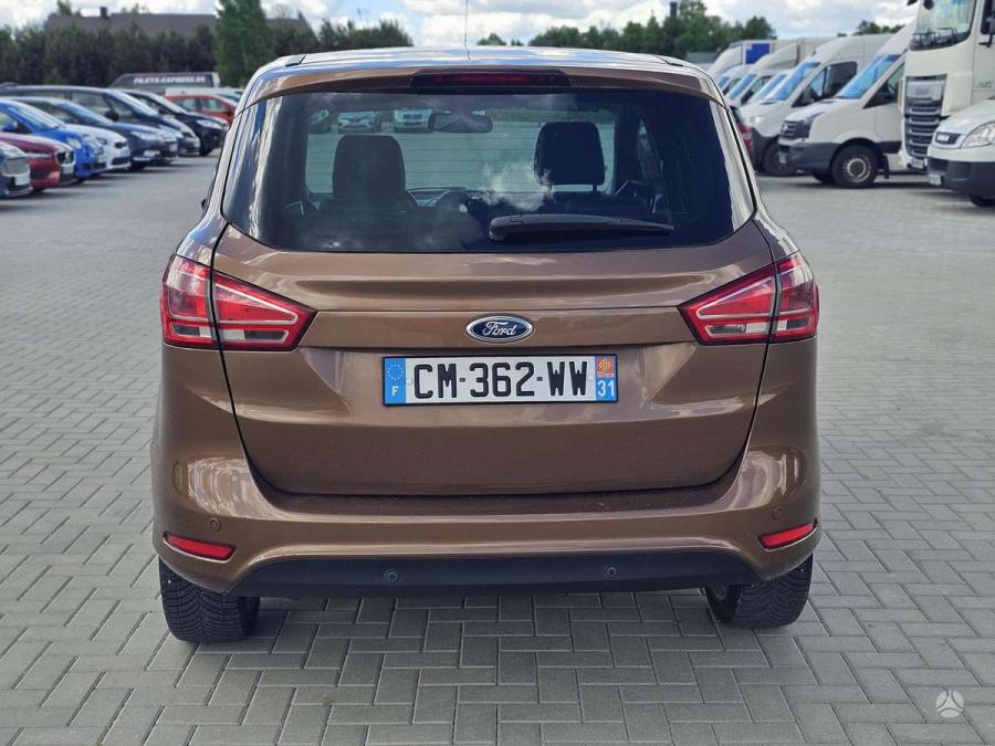 Brown Ford B-Max 2012 in Taurage, with an engine capacity of 1.60 L and mileage of 227 thousand km for 3900 €, photo 5 on AUTOMOTO.COM.LV