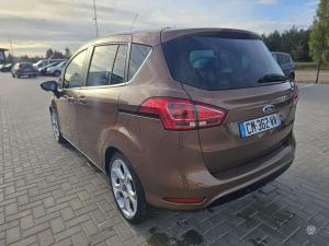 Brown Ford B-Max 2012 in Taurage, with an engine capacity of 1.60 L and mileage of 227 thousand km for 3700 €, photo 6 on AUTOMOTO.COM.LV
