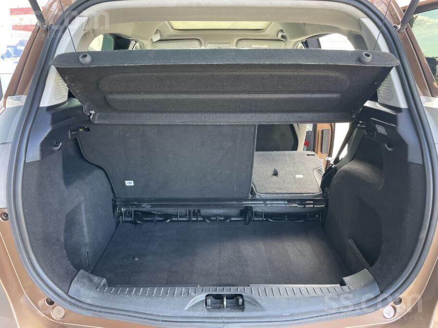 Brūns Ford B-Max 2013 Talsi, ar dzinēja tilpumu 1.60 L un nobraukumu 220 tūkst. km par 4400 €, foto 6 vietnē AUTOMOTO.COM.LV