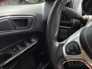 Brūns Ford B-Max 2013 Talsi, ar dzinēja tilpumu 1.60 L un nobraukumu 220 tūkst. km par 4400 €, foto 13 vietnē AUTOMOTO.COM.LV