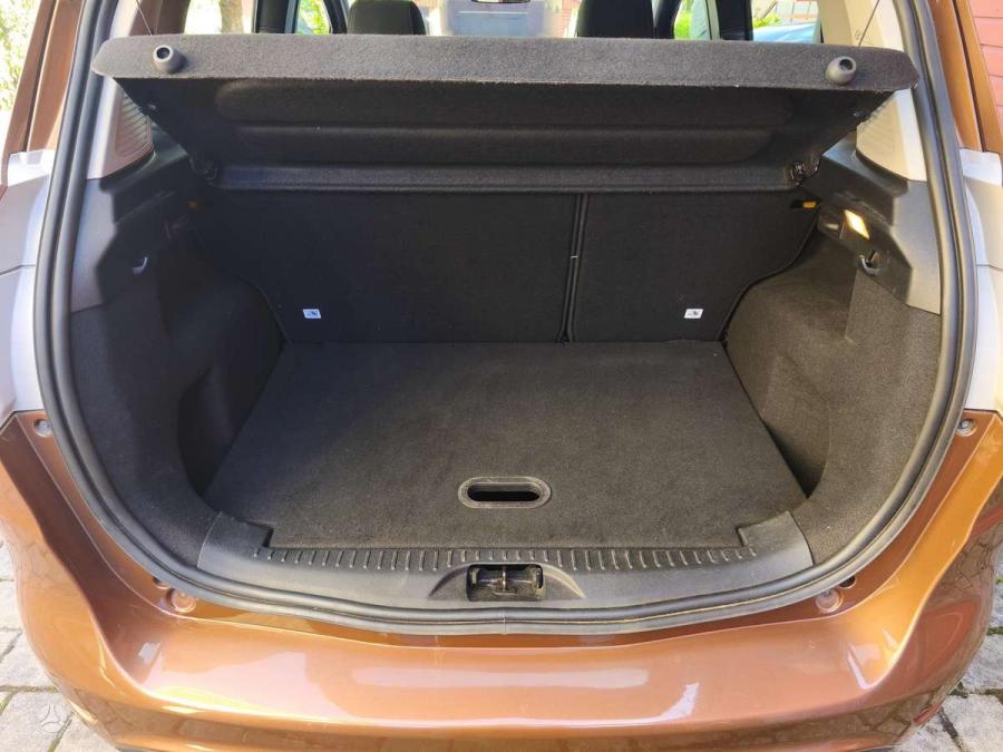 Brūns Ford B-Max 2013 Kauņa, ar dzinēja tilpumu 1.00 L un nobraukumu 83 tūkst. km par 3400 €, foto 17 vietnē AUTOMOTO.COM.LV