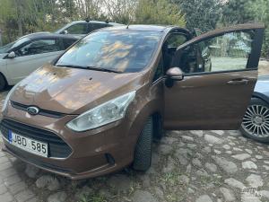 Brūns Ford B-Max 2015 Viļņa, ar dzinēja tilpumu 1.60 L un nobraukumu 190 tūkst. km par 4750 €, foto 3 vietnē AUTOMOTO.COM.LV