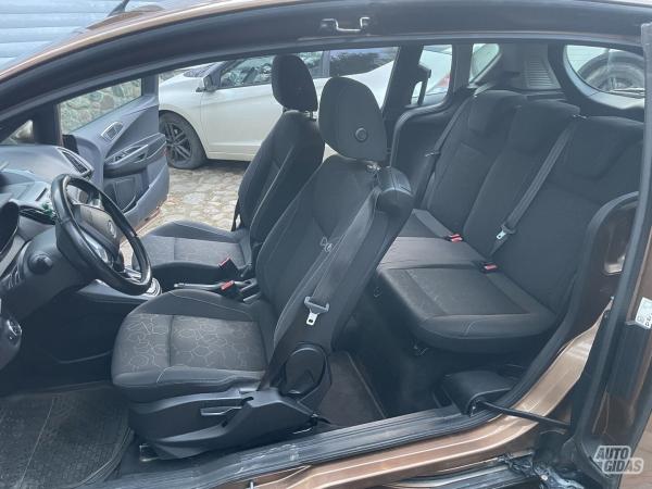 Brown Ford B-Max 2015 in Vilnius, with an engine capacity of 1.60 L and mileage of 190 thousand km for 4750 €, photo 9 on AUTOMOTO.COM.LV