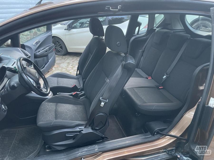 Brūns Ford B-Max 2015 Viļņa, ar dzinēja tilpumu 1.60 L un nobraukumu 190 tūkst. km par 4750 €, foto 10 vietnē AUTOMOTO.COM.LV
