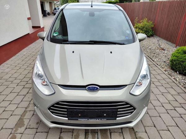 Green Ford B-Max 2013 in Marijampole, with an engine capacity of 1.60 L and mileage of 104 thousand km for 5999 €, photo 5 on AUTOMOTO.COM.LV