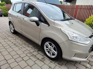 Green Ford B-Max 2013 in Marijampole, with an engine capacity of 1.60 L and mileage of 104 thousand km for 5999 €, photo 7 on AUTOMOTO.COM.LV