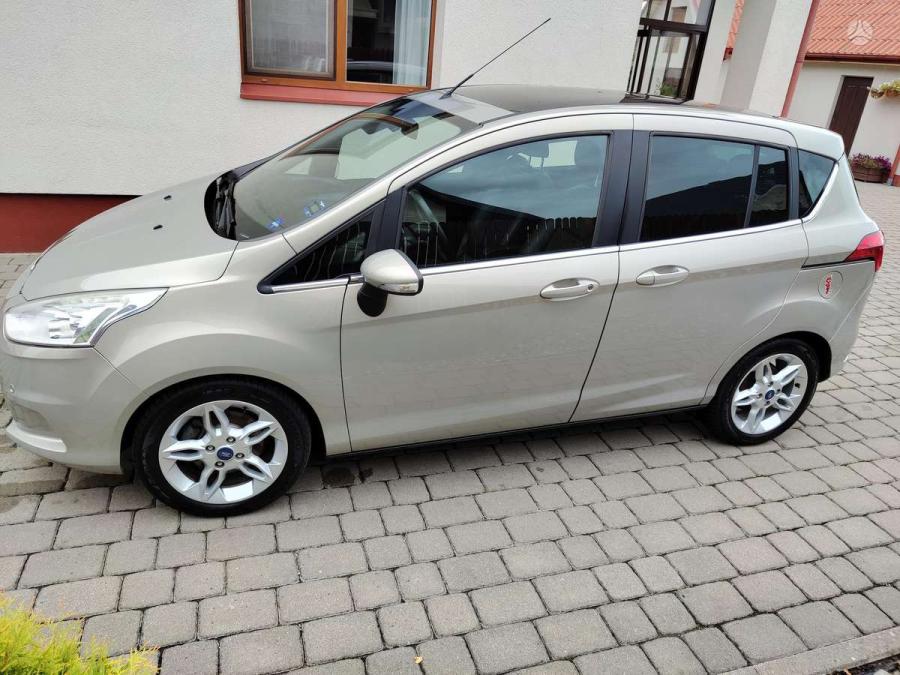 Green Ford B-Max 2013 in Marijampole, with an engine capacity of 1.60 L and mileage of 104 thousand km for 5999 €, photo 11 on AUTOMOTO.COM.LV