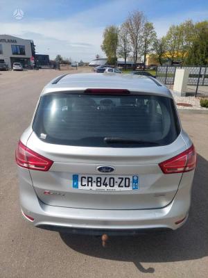 Pelēks Ford B-Max 2013 Tauragė, ar dzinēja tilpumu 1.00 L un nobraukumu 199 tūkst. km par 2500 €, foto 5 vietnē AUTOMOTO.COM.LV