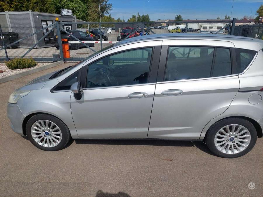 Pelēks Ford B-Max 2013 Tauragė, ar dzinēja tilpumu 1.00 L un nobraukumu 199 tūkst. km par 2500 €, foto 6 vietnē AUTOMOTO.COM.LV