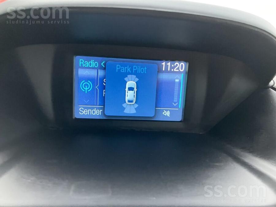 Pelēks Ford B-Max 2014 Talsi, ar dzinēja tilpumu 1.60 L un nobraukumu 191 tūkst. km par 6999 €, foto 12 vietnē AUTOMOTO.COM.LV