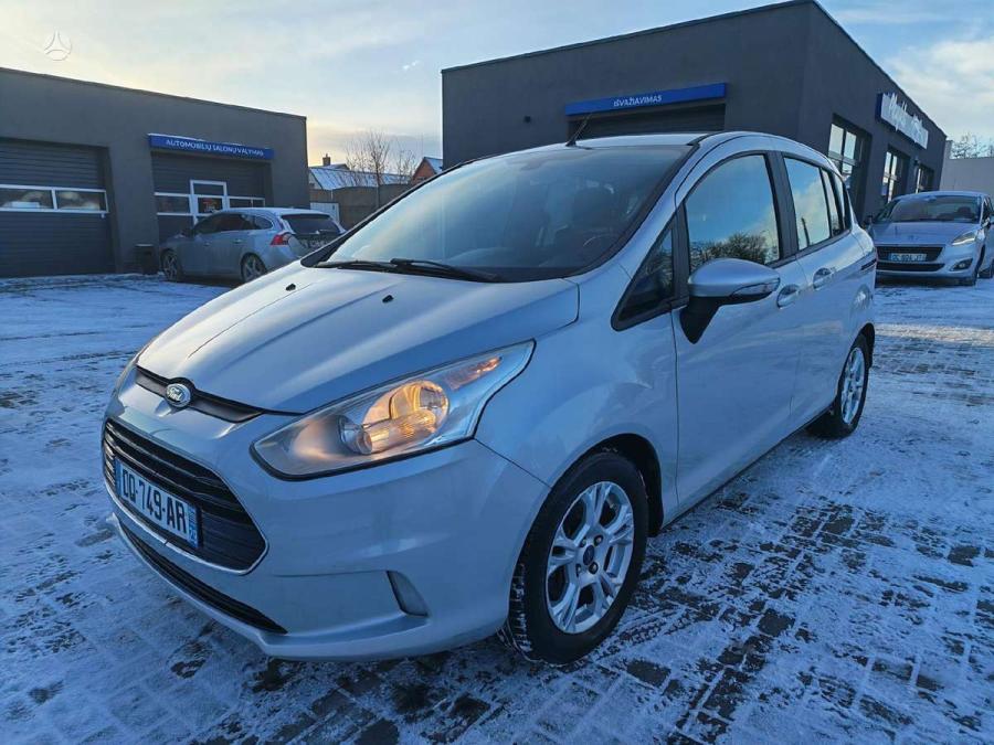 Grey Ford B-Max 2015 in Taurage, with an engine capacity of 1.00 L and mileage of 100 thousand km for 3500 €, photo 2 on AUTOMOTO.COM.LV
