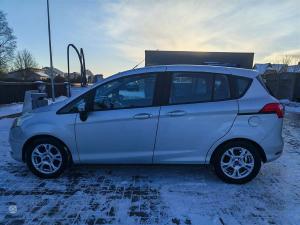 Grey Ford B-Max 2015 in Taurage, with an engine capacity of 1.00 L and mileage of 100 thousand km for 3500 €, photo 4 on AUTOMOTO.COM.LV