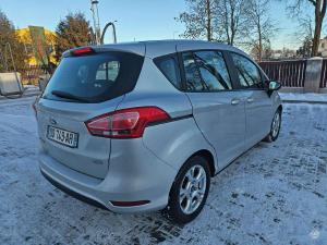 Grey Ford B-Max 2015 in Taurage, with an engine capacity of 1.00 L and mileage of 100 thousand km for 3500 €, photo 7 on AUTOMOTO.COM.LV