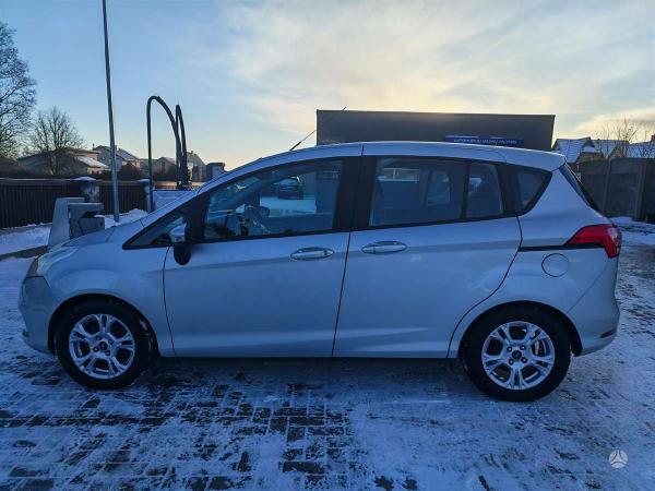Pelēks Ford B-Max 2015 Tauragė, ar dzinēja tilpumu 1.00 L un nobraukumu 100 tūkst. km par 3500 €, foto 4 vietnē AUTOMOTO.COM.LV