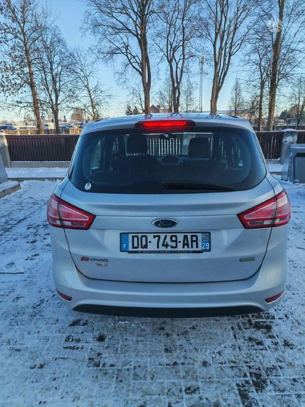Pelēks Ford B-Max 2015 Tauragė, ar dzinēja tilpumu 1.00 L un nobraukumu 100 tūkst. km par 3500 €, foto 6 vietnē AUTOMOTO.COM.LV