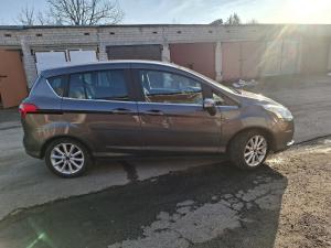 Pelēks Ford B-Max 2015 Panevēža, ar dzinēja tilpumu 1.00 L un nobraukumu 184 tūkst. km par 4100 €, foto 6 vietnē AUTOMOTO.COM.LV