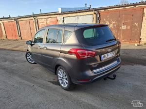 Pelēks Ford B-Max 2015 Panevēža, ar dzinēja tilpumu 1.00 L un nobraukumu 184 tūkst. km par 4100 €, foto 8 vietnē AUTOMOTO.COM.LV