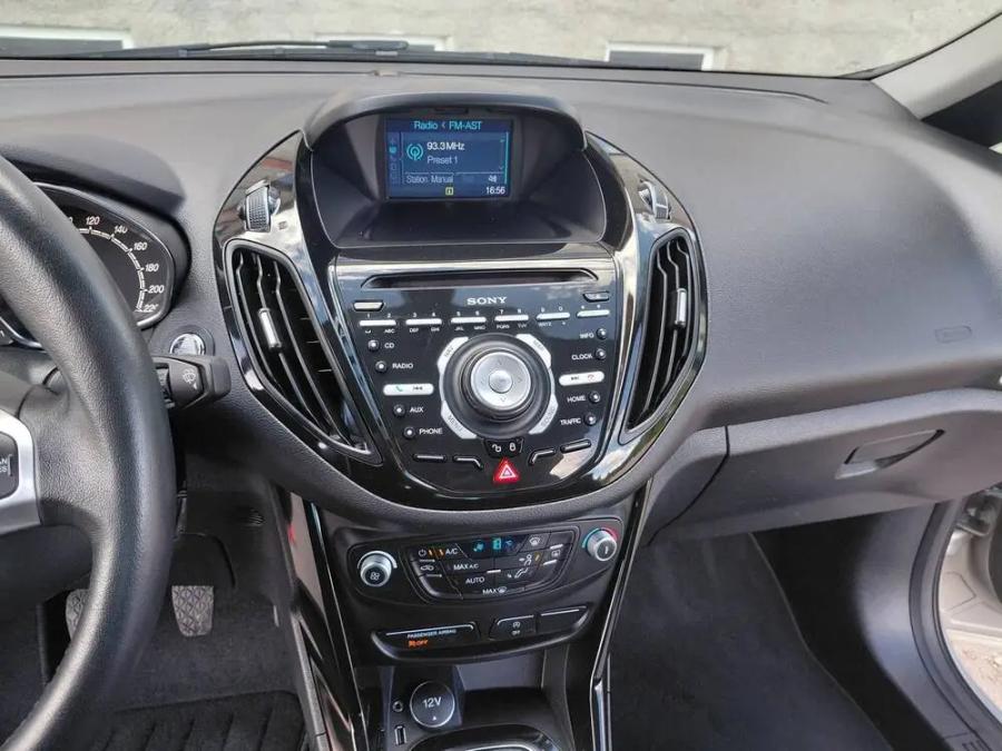 Pelēks Ford B-Max 2015 Talsi, ar dzinēja tilpumu 1.00 L un nobraukumu 155 tūkst. km par 5650 €, foto 12 vietnē AUTOMOTO.COM.LV