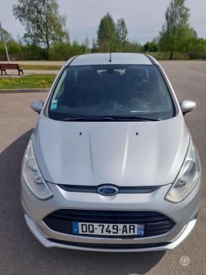 Pelēks Ford B-Max 2015 Tauragė, ar dzinēja tilpumu 1.00 L un nobraukumu 100 tūkst. km par 3200 €, foto  vietnē AUTOMOTO.COM.LV