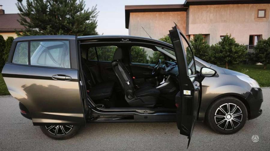 Pelēks Ford B-Max 2017 Šauļi, ar dzinēja tilpumu 1.00 L un nobraukumu 130 tūkst. km par 5400 €, foto 25 vietnē AUTOMOTO.COM.LV