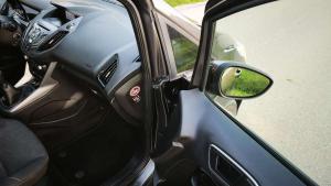 Pelēks Ford B-Max 2017 Šauļi, ar dzinēja tilpumu 1.00 L un nobraukumu 130 tūkst. km par 5400 €, foto 26 vietnē AUTOMOTO.COM.LV