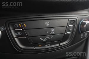 Grey Ford B-Max 2013 in Riga, with an engine capacity of 1.60 L and mileage of 156 thousand km for 3390 €, photo 16 on AUTOMOTO.COM.LV