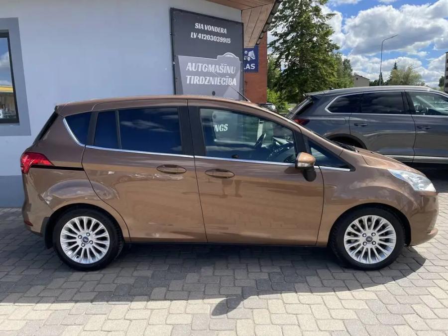 Pelēks Ford B-Max 2013 Talsi, ar dzinēja tilpumu 1.60 L un nobraukumu 220 tūkst. km par 4400 €, foto 3 vietnē AUTOMOTO.COM.LV