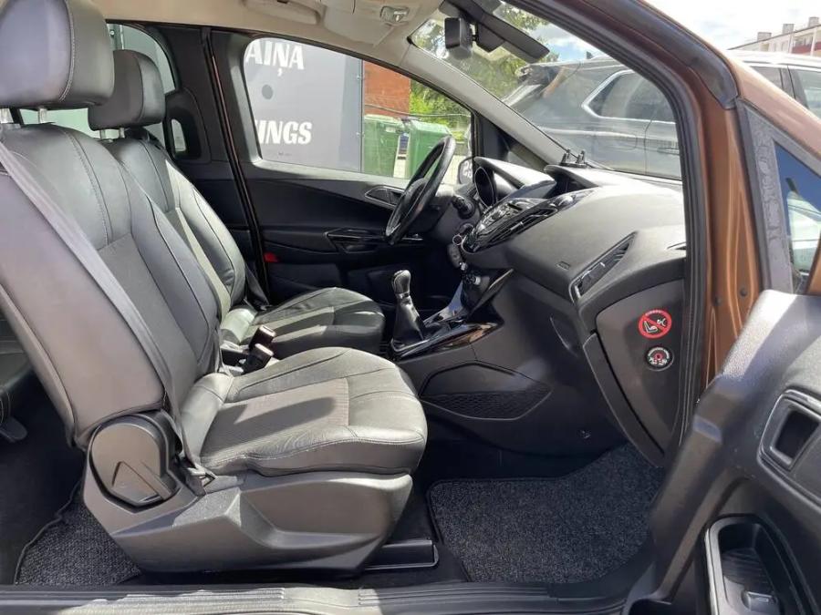 Pelēks Ford B-Max 2013 Talsi, ar dzinēja tilpumu 1.60 L un nobraukumu 220 tūkst. km par 4400 €, foto 9 vietnē AUTOMOTO.COM.LV