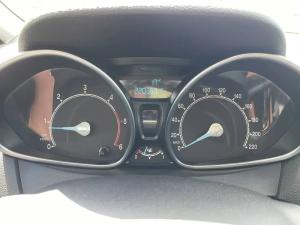 Pelēks Ford B-Max 2013 Talsi, ar dzinēja tilpumu 1.60 L un nobraukumu 220 tūkst. km par 4400 €, foto 14 vietnē AUTOMOTO.COM.LV