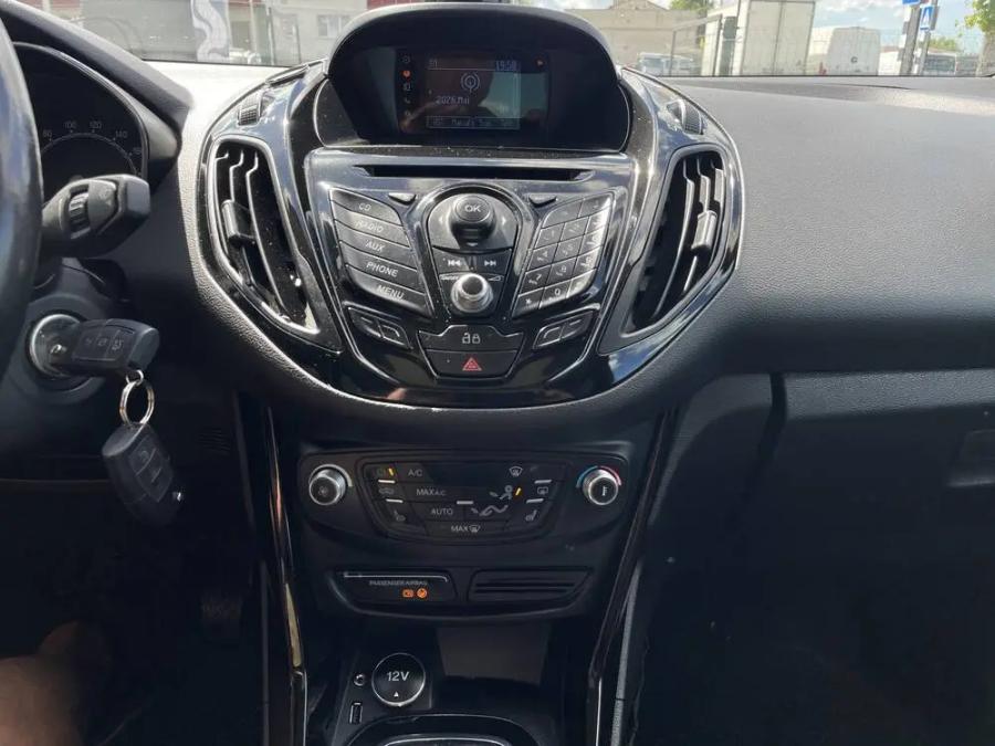 Pelēks Ford B-Max 2013 Talsi, ar dzinēja tilpumu 1.60 L un nobraukumu 220 tūkst. km par 4400 €, foto 17 vietnē AUTOMOTO.COM.LV