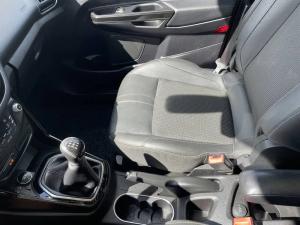 Pelēks Ford B-Max 2013 Talsi, ar dzinēja tilpumu 1.60 L un nobraukumu 220 tūkst. km par 4400 €, foto 19 vietnē AUTOMOTO.COM.LV