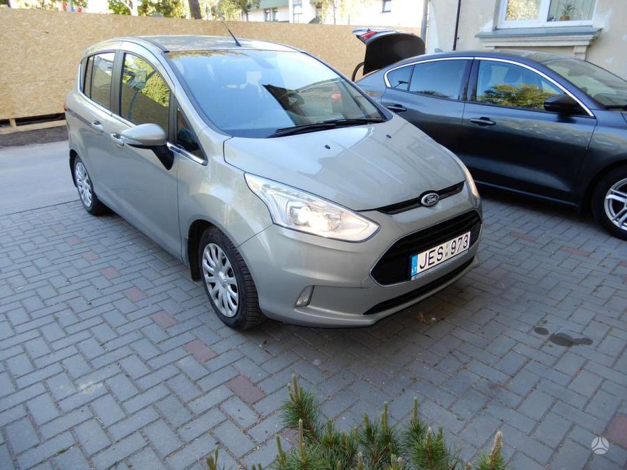 Pelēks Ford B-Max 2013 Palanga, ar dzinēja tilpumu 1.00 L un nobraukumu 105 tūkst. km par 3500 €, foto 3 vietnē AUTOMOTO.COM.LV