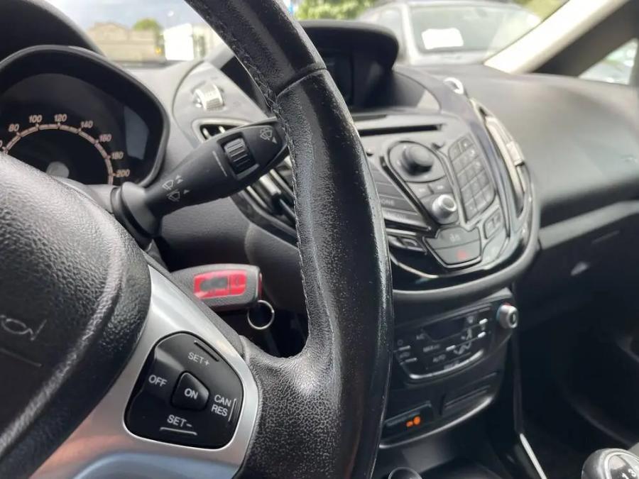 Grey Ford B-Max 2013 in Talsi, with an engine capacity of 1.60 L and mileage of 198 thousand km for 4300 €, photo 16 on AUTOMOTO.COM.LV
