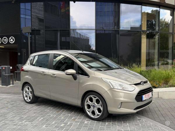 Pelēks Ford B-Max 2013 Viļņa, ar dzinēja tilpumu 1.60 L un nobraukumu 240 tūkst. km par 3300 €, foto 5 vietnē AUTOMOTO.COM.LV