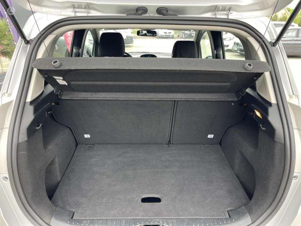 Grey Ford B-Max 2013 in Taurage, with an engine capacity of 1.00 L and mileage of 124 thousand km for 3900 €, photo 9 on AUTOMOTO.COM.LV
