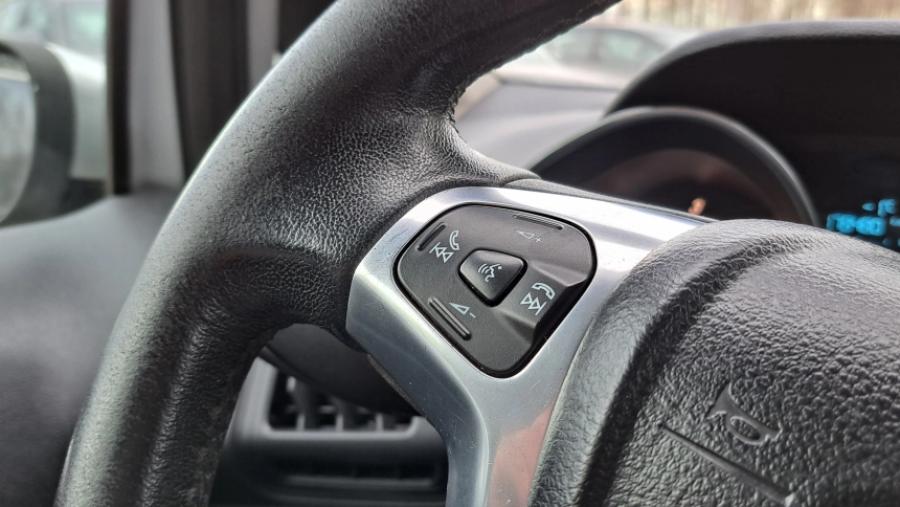 Grey Ford B-Max 2014 in Riga, with an engine capacity of 1.50 L and mileage of 178 thousand km for 4990 €, photo 29 on AUTOMOTO.COM.LV