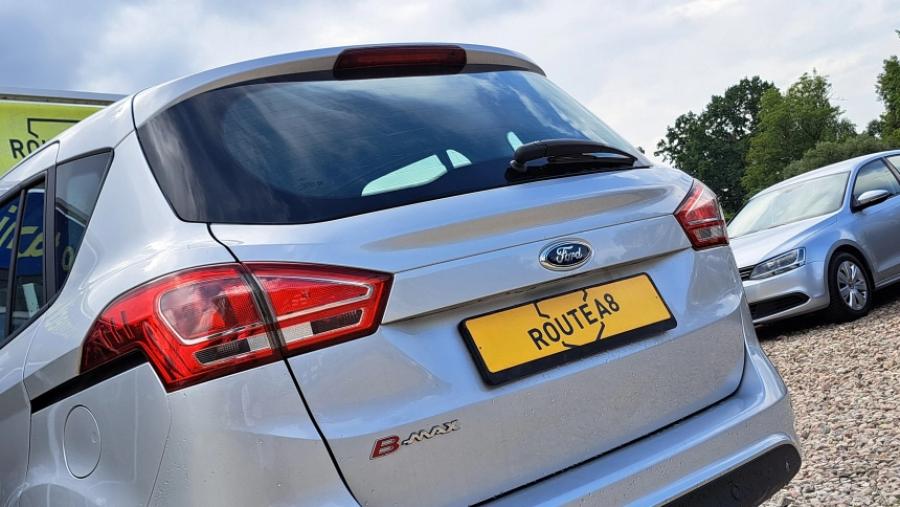 Grey Ford B-Max 2014 in Riga, with an engine capacity of 1.50 L and mileage of 178 thousand km for 4990 €, photo 35 on AUTOMOTO.COM.LV