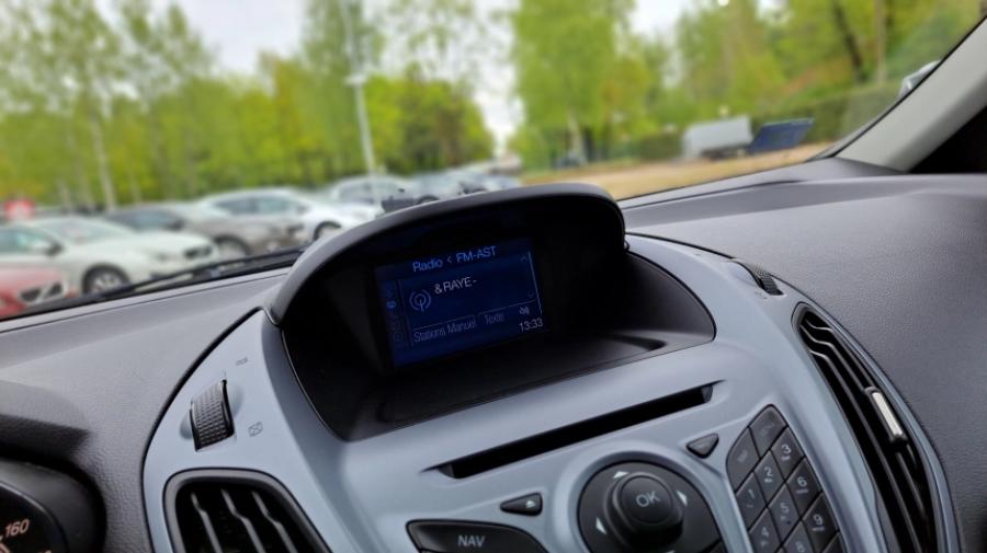 Grey Ford B-Max 2014 in Riga, with an engine capacity of 1.50 L and mileage of 178 thousand km for 4990 €, photo 81 on AUTOMOTO.COM.LV