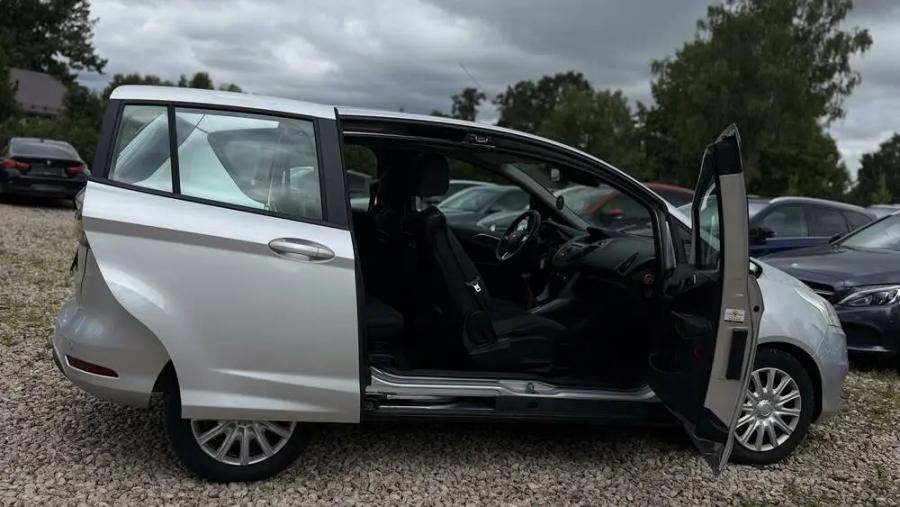 Pelēks Ford B-Max 2014 Jelgava, ar dzinēja tilpumu 1.50 L un nobraukumu 0 tūkst. km par 3990 €, foto 21 vietnē AUTOMOTO.COM.LV