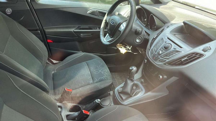 Grey Ford B-Max 2014 in Kelme, with an engine capacity of 1.00 L and mileage of 52 thousand km for 1550 €, photo 7 on AUTOMOTO.COM.LV
