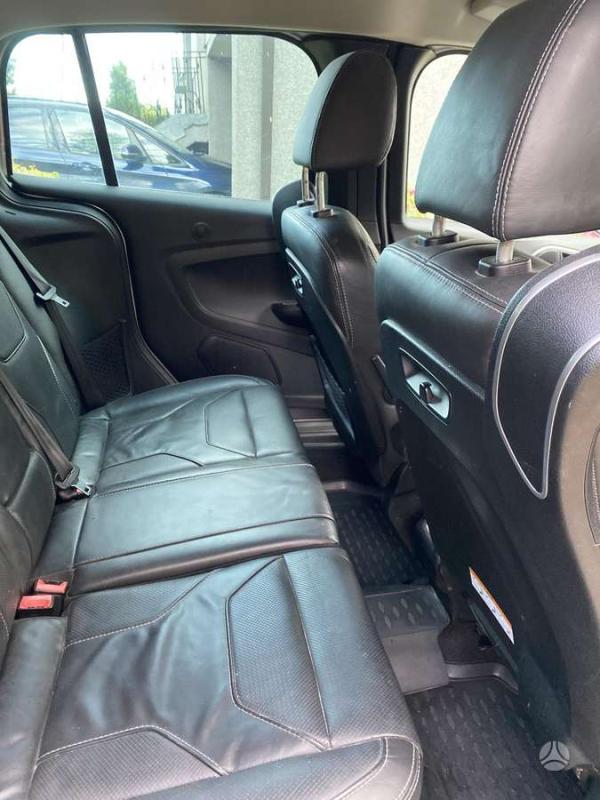 Grey Ford B-Max 2014 in Siauliai, with an engine capacity of 1.60 L and mileage of 240 thousand km for 3999 €, photo 11 on AUTOMOTO.COM.LV