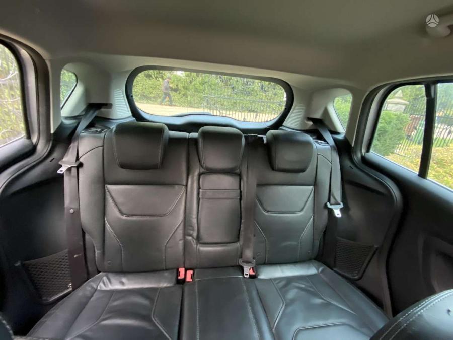 Pelēks Ford B-Max 2014 Šauļi, ar dzinēja tilpumu 1.60 L un nobraukumu 240 tūkst. km par 3999 €, foto 12 vietnē AUTOMOTO.COM.LV