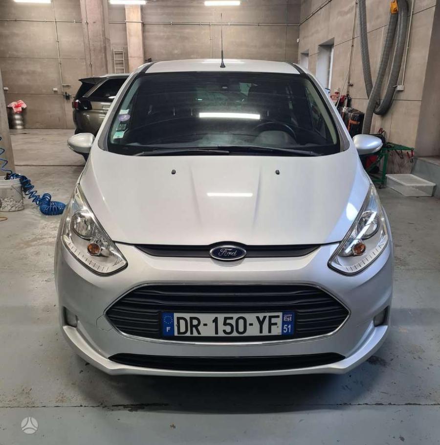 Pelēks Ford B-Max 2015 Tauragė, ar dzinēja tilpumu 1.00 L un nobraukumu 118 tūkst. km par 4200 €, foto 5 vietnē AUTOMOTO.COM.LV