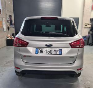 Pelēks Ford B-Max 2015 Tauragė, ar dzinēja tilpumu 1.00 L un nobraukumu 118 tūkst. km par 4200 €, foto 7 vietnē AUTOMOTO.COM.LV